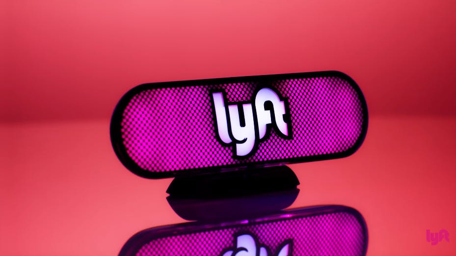 Lyft shaves the Glowstache – replacing it with the AMP, a colourful LED ...